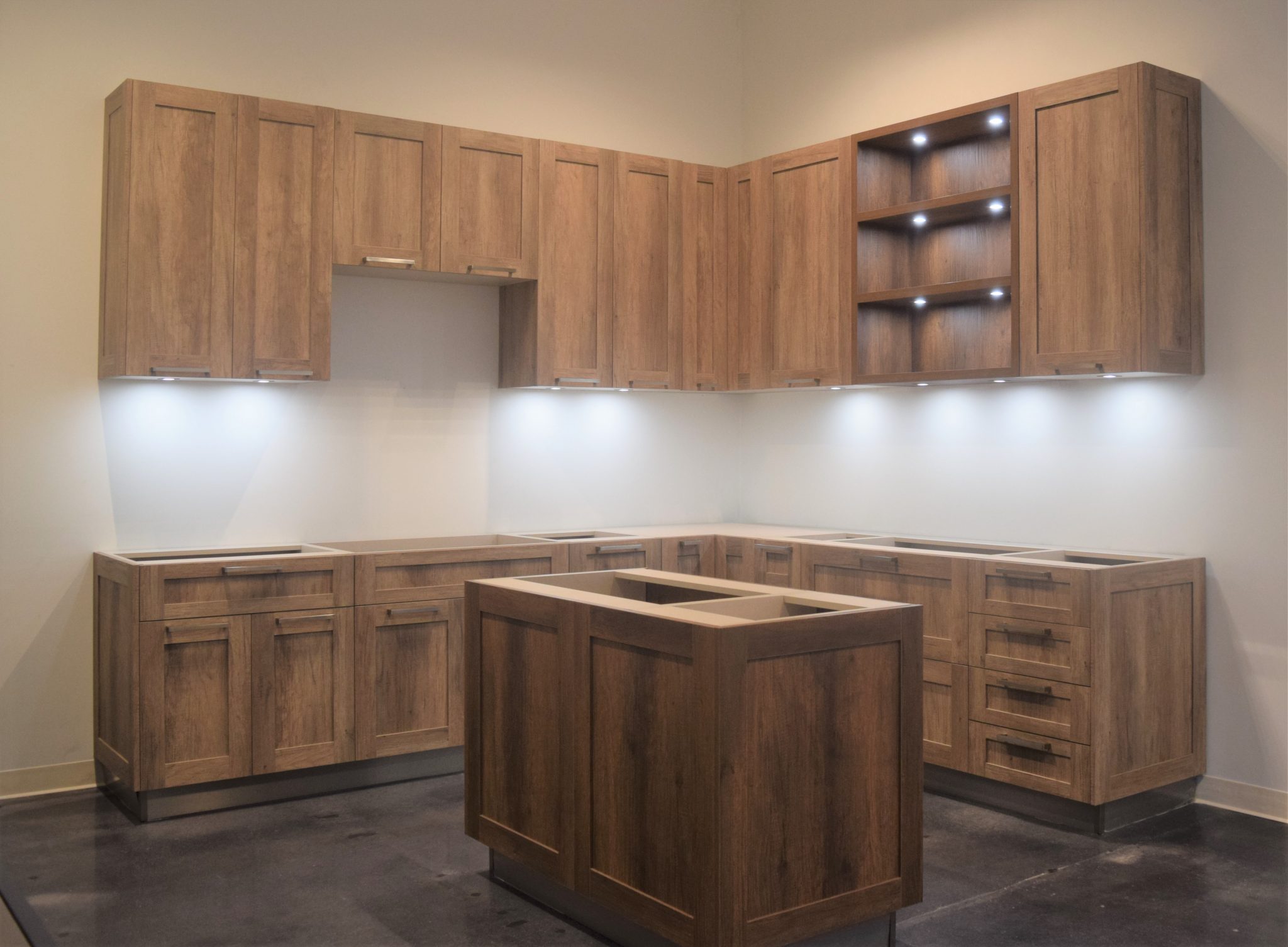 About Us – Salt International