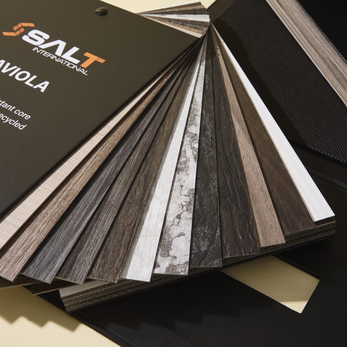 Saviola & SM’art Sample Case – Salt International